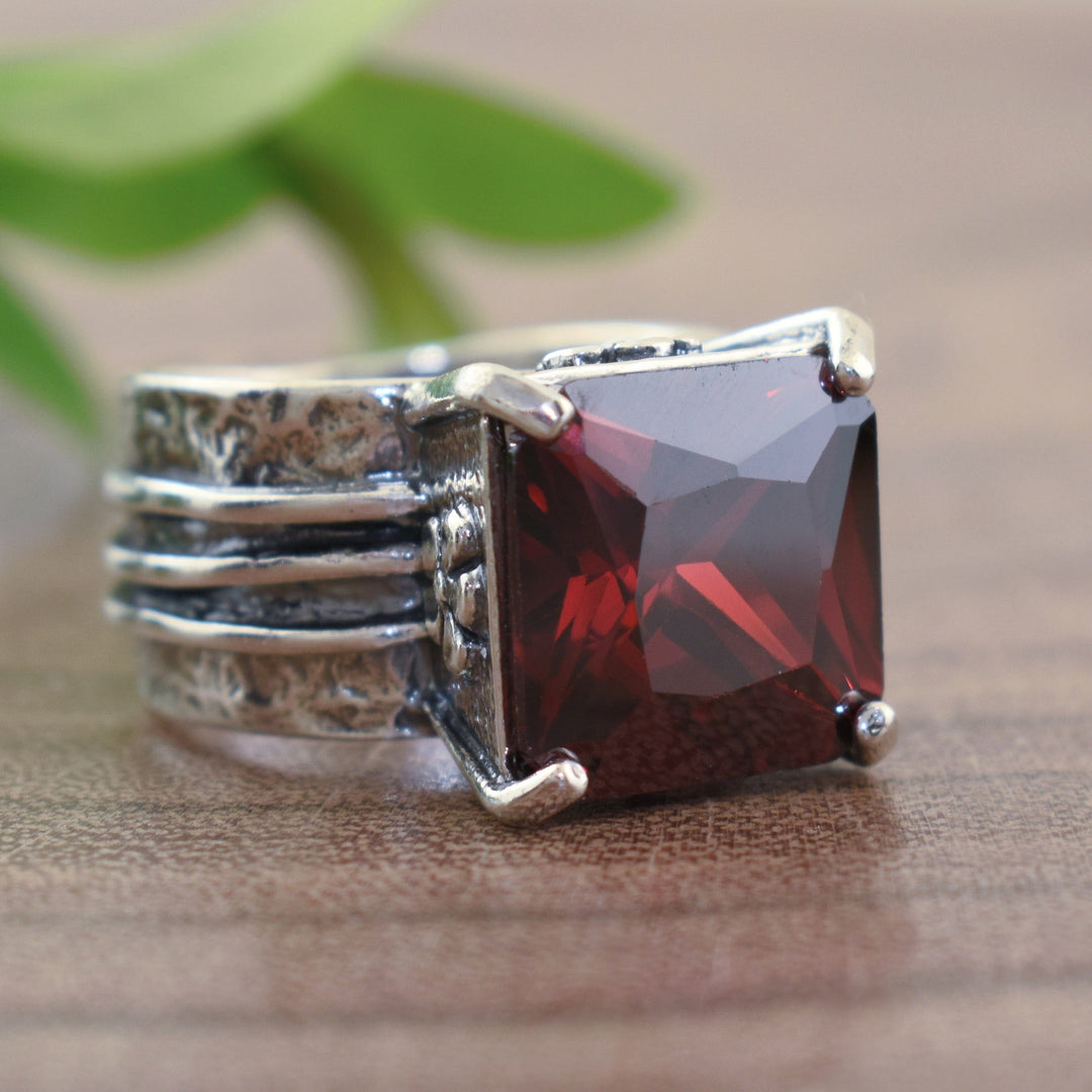 Cranberry Craze Ring – Inspiranza Designs